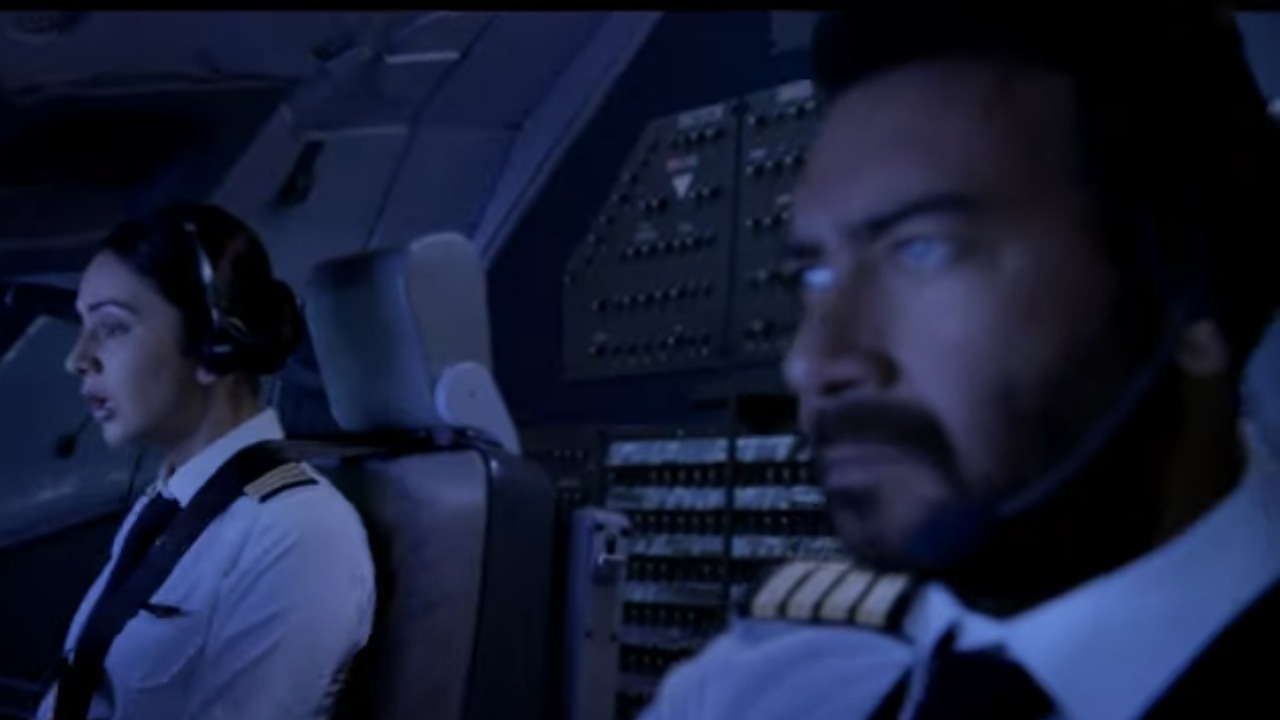 Runway 34 Trailer: Ajay Devgn, Rakul Preet Singh and Amitabh Bachchan ...